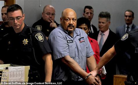 Man Wrongly Accused Of 1988 Murder Sues Cops Who Arrested Him Daily