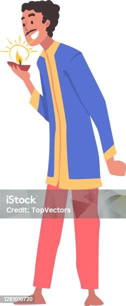 촛대에서 촛불을 들고 전통 옷을 입은 인도 남자 디왈리 힌두 홀리데이 만화 스타일 벡터 일러스트레이션을 축하하는 사람들 디왈리에