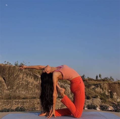 Agriya Bhatia Feetforum