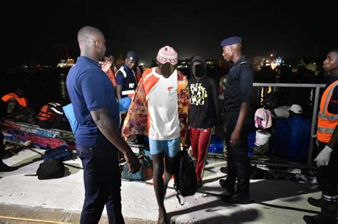 Emigration Clandestine La Police Intensifie La Lutte Xibaaru