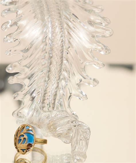 Sova X Anna October ювелірна колаборація що переносить до Pleasure Garden