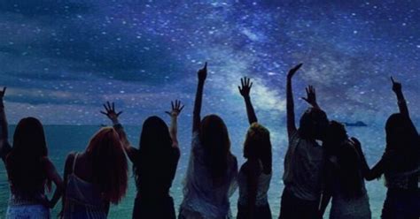 컴백 소녀시대 수영 멤버들 뒷태 공개 마네킹인줄