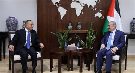 اشتية يطالب مصر بالضغط على إسرائيل لوقف جرائمها وكالة سند للأنباء