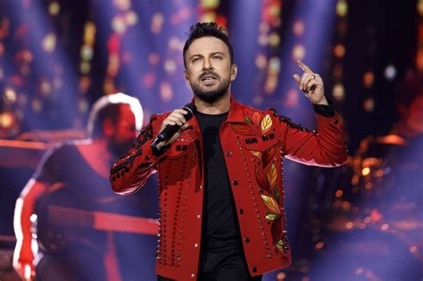 Tarkan Cumhuriyetin yılı ve Atatürk için marş yazdı İşte sözleri