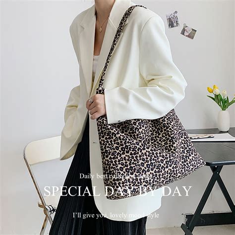 데일리나인 무료배송 Dn9ne 여성 숄더백 여자가방 패브릭 큰 데일리 여름대 여성 여자 가방 캐쥬얼 백