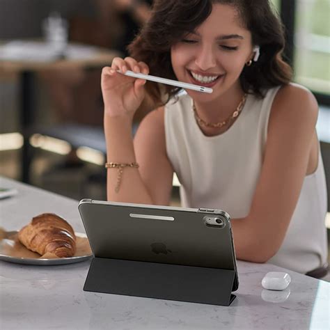 Esr Trifold Case For Ipad 10th Generation The Best Ipad Case