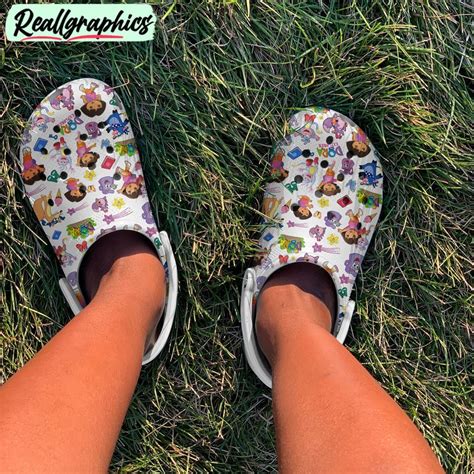 Dora The Explorer Cartoon Classic Crocs For Men Women Reallgraphics