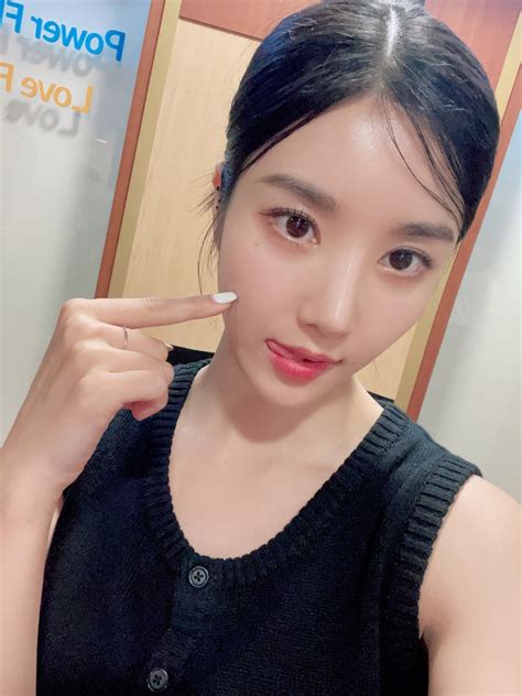 권은비 자유 에펨코리아