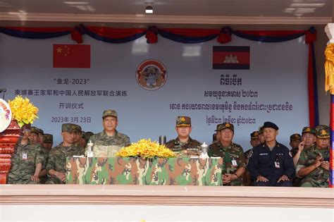 នាយឧត្តមសេនីយ៍ ហ៊ុន ម៉ាណែត៖ សមយុទ្ធនាគមាស រួមចំណែកយ៉ាងសំខាន់គាំទ្រដល់ដំណើការទៅមុខ