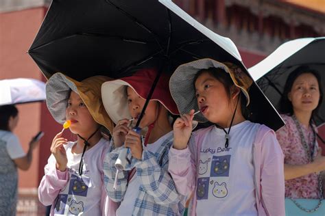 Whats Behind The Record Shattering Heat
