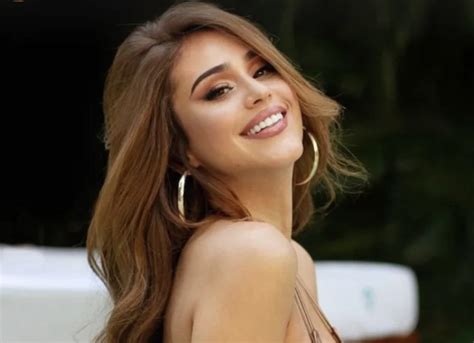 Weather Girl Yanet Garcia Goes Viral In Swimsuit Photos Page 3