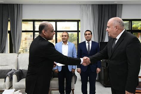 محافظ قنا يشهد آداء اليمين لمدير الإدارة العامة للشئون الوقائية