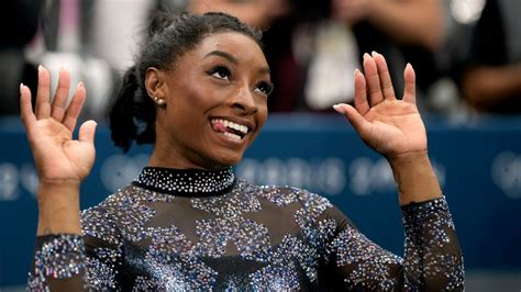 Biles And Team Usa Mix Glamour And Grit To Surge To The Lead At Olympic