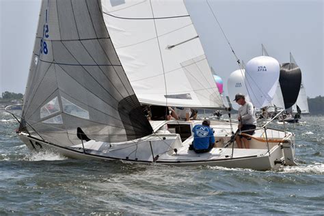 J Speed Guide North Sails