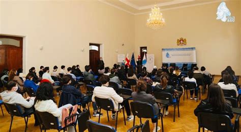 ბათუმის სხვადასხვა საჯარო სკოლების მოსწავლეებთან შეხვედრა ჩატარდა