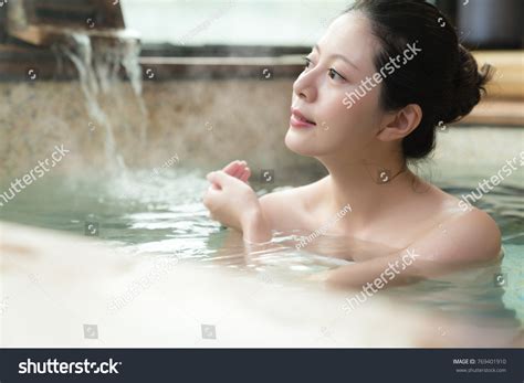 12867 Imágenes De Japan Onsen Bath Imágenes Fotos Y Vectores De