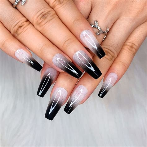 Chiêm Ngưỡng Mẫu Ombre Nails Black And White được Yêu Thích Nhất