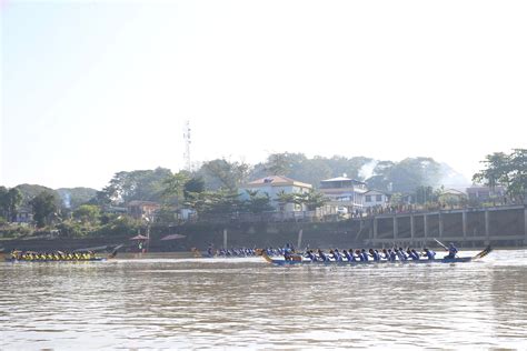 ကရင်အမျိုးသား နှစ်သစ်ကူးနေ့ အထိမ်းအမှတ် လှေလှော်ပြိုင်ပွဲကျင်းပ Myanmar Digital News