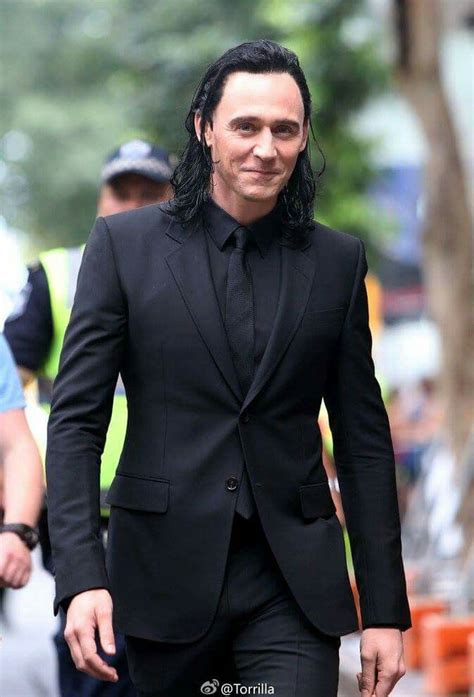 Pin By Gelenam On Loki Hiddleston Tom Hiddleston Loki Loki Laufeyson