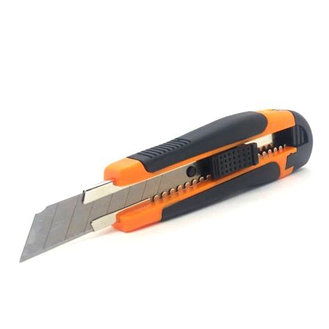 มีดคัตเตอร์ใหญ่ ด้ามพลาสติกแบบแข็ง 18มม Cutter Knife สีส้ม การใช้งานทน