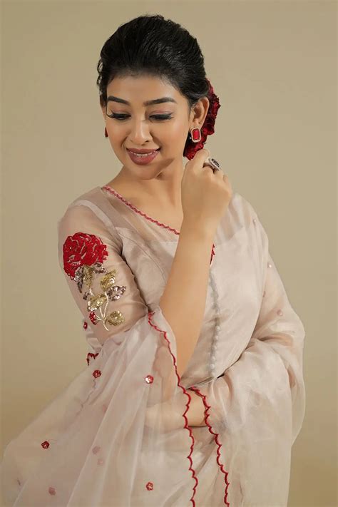 Buy Banarasi Silk Sarees Online 50 Off Banarasi Organza Sarees