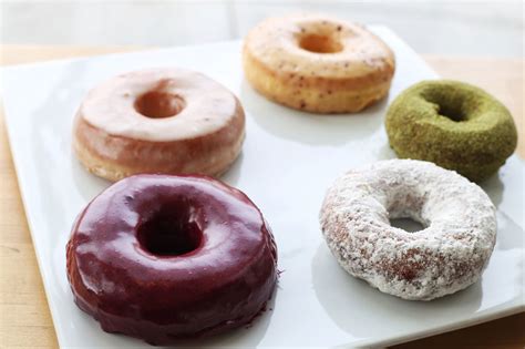 Blue Star Donuts Restaurants In Venice Los Angeles