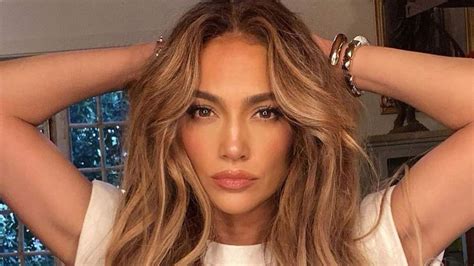 Jennifer Lopez Sunbathing In A Tiny White Bikini Makes Us Long For Summer Hello