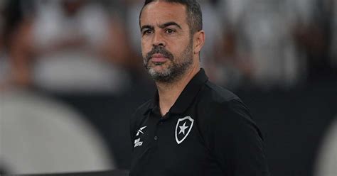 Análise Botafogo de Artur Jorge está pronto para brigar pelo título do