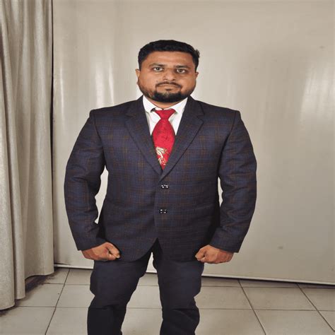 Meet Dr Rishab Verma The Man Whose Helping India Live A Healthy With