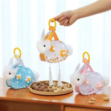 小兔子灯笼元旦节diy手工玉兔花灯手提儿童发光中秋节花灯笼挂饰 阿里巴巴