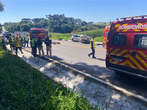 Duas Pessoas Morrem E Outras Sete Ficam Feridas Em Acidente Na Br 282