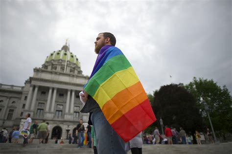 Pennsylvania Gay Marriage Ban Overturned By Judge