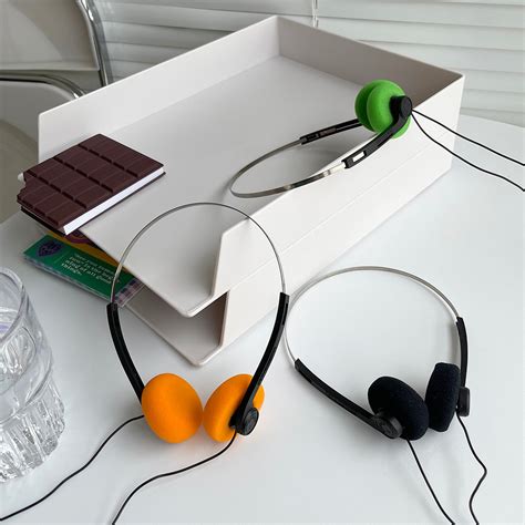 바이닐앤바이브 레트로 온이어 헤드폰 헤드셋 Retro Foam On Ear Headphones 위시버킷