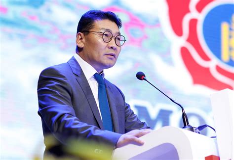 Ж Бат Эрдэнэ Зэсийн баяжмал төмрийн хүдрийг нэгдүгээр сараас хилээр гаргаж эхэлсэн