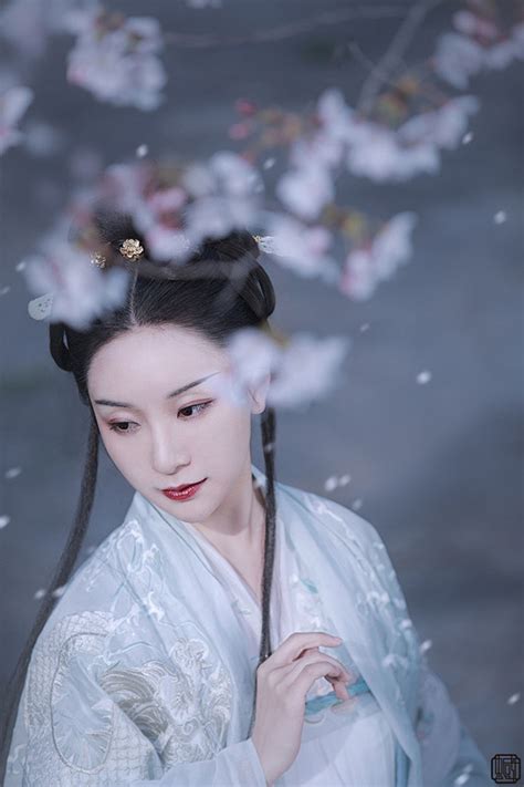 鹤舞樱花 人像 POCO摄影 古风 摄影 蝈风人像打卡