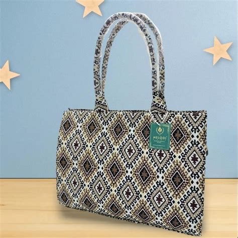 Assorted Cloth Tote Bags Sizedimension 1317 Inches At Rs 425 In Mumbai