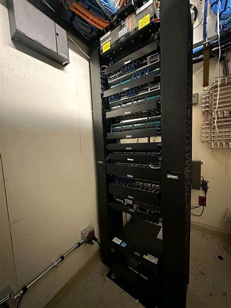 hp dell cisco server switch router firewall sas drive raised flooring