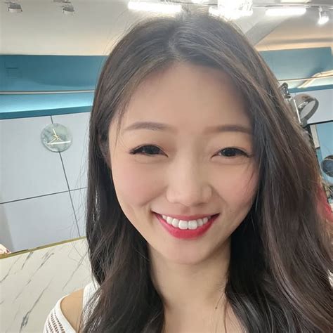 夏子雯 貼近你生活的營養師 Hsia1101 • Threads Say More