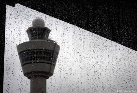 Klm Schrapt Nog Meer Vluchten Om Storm Conall