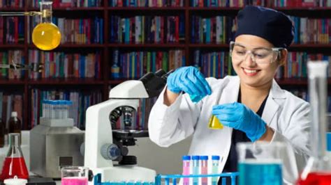 Medical Courses Low Neet Score नीट में कम नंबर के साथ भी बन सकते हैं