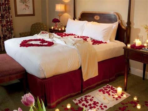 36 Romantic Valentine Bedroom Decoration Ideas Hmdcrtn