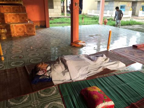 ភ្នាក់ងារយកព័ត៌មាន ទូរទស្សន៍អប្សរា១១មានជម្ងឺលើសឈាមដួលស្លាប់ សម្លេងសហគមន៍ខ្មែរ