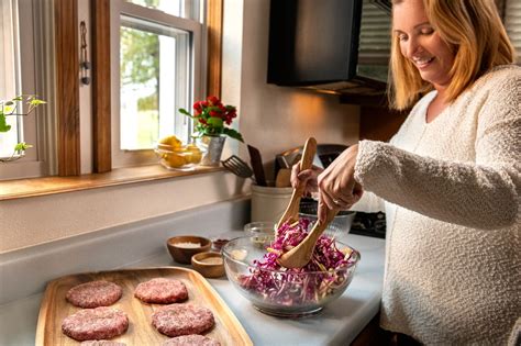 Pork Safety Tips For Cooking And Serving Food National Pork Board