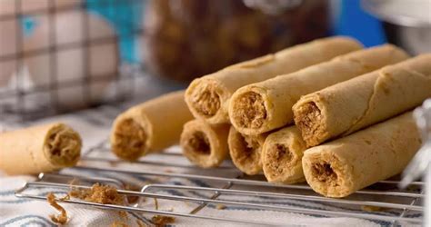 Indulge In The Delights Of Walk By The Sea Peanut Love Egg Roll And