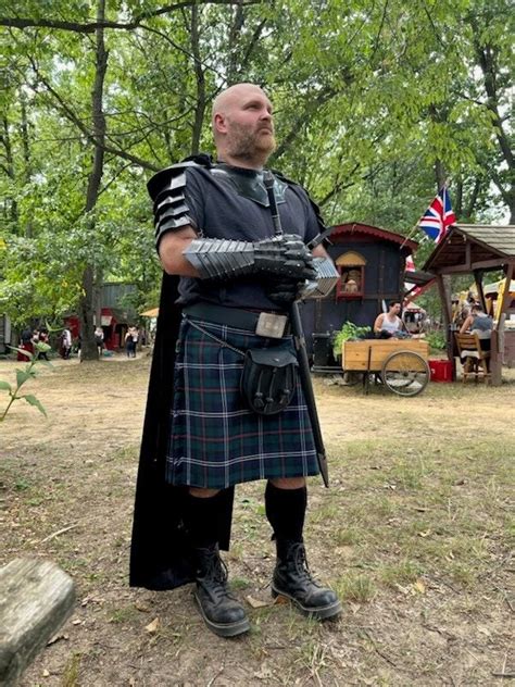 Sex Positions For A Better Foursome Experience For All Involved