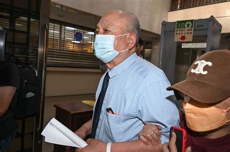 朱亞虎「認罪前夜」對話曝光 柯文哲臉書怒批：真相被檢察官蓋牌刪除 風傳媒