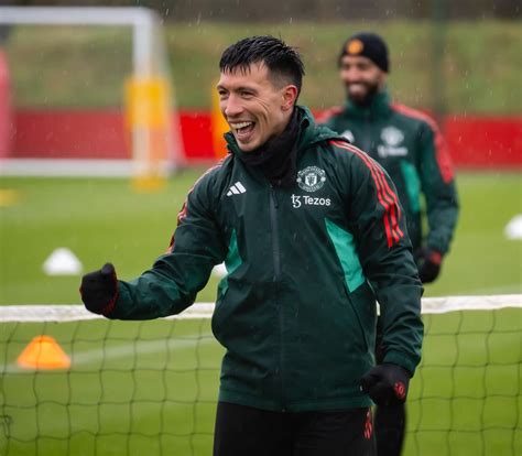 What A Player Sergio Reguilon Reacts To Seeing Manchester United