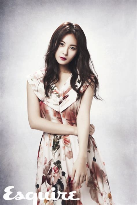 Gambar Foto Son Eun Seo Photoshoot Foto 2 Dari 22
