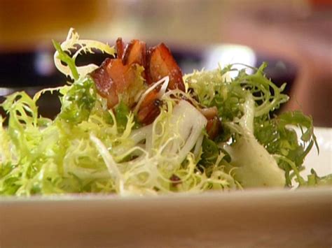 Frisee Salad With Blue Cheese Bacon And Hazelnuts Recipe Anne
