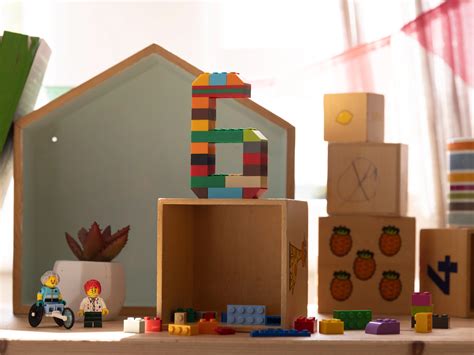 build a birthday countdown clock for families